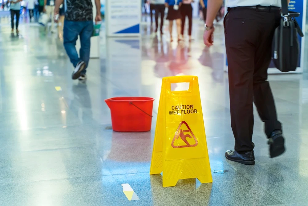 ᐈ Find a Slip and Fall Lawyer in Fort Lauderdale | Expert Advice ⇒ ...